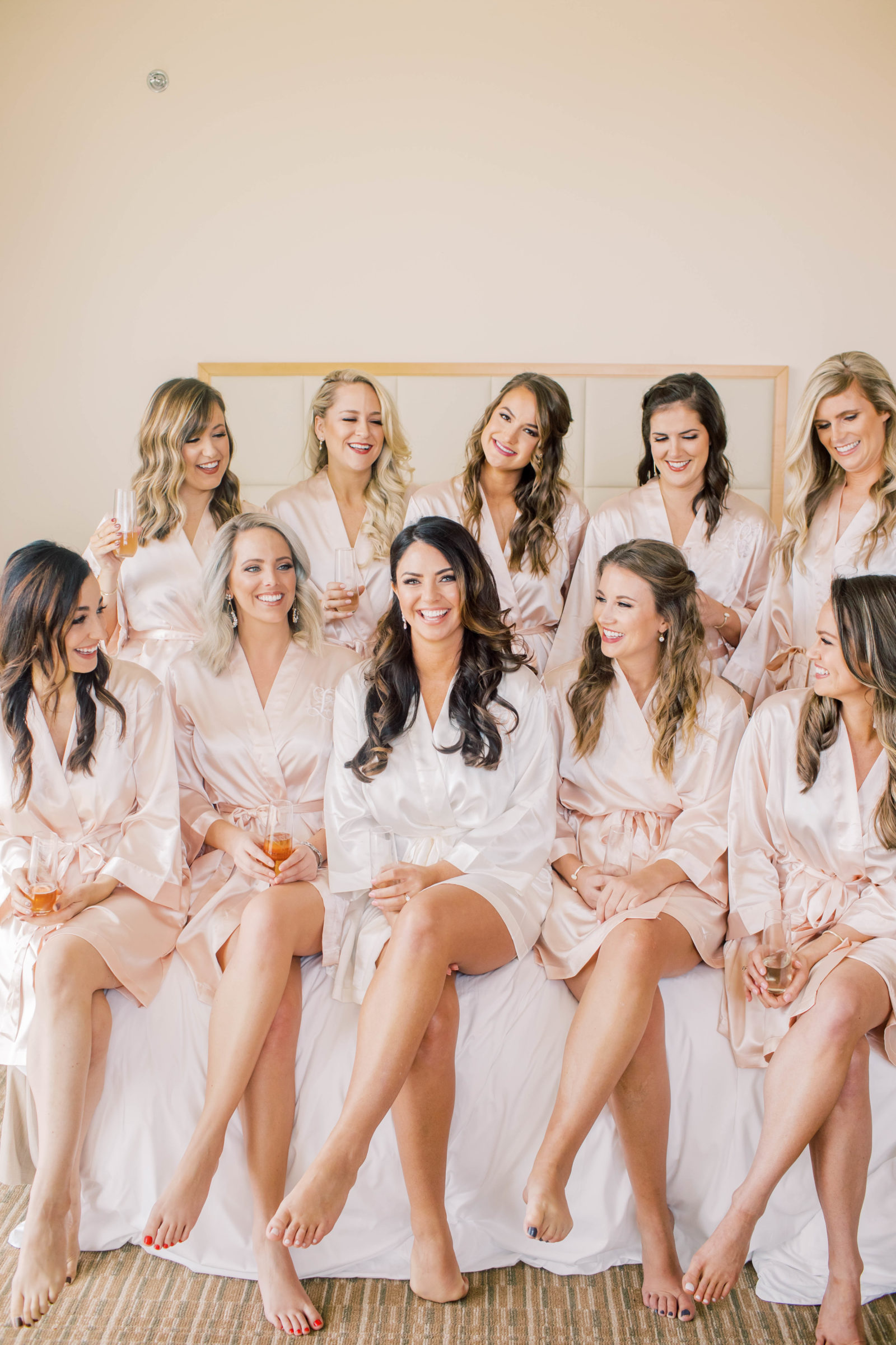 St Louis Carmel Room Wedding - Laura Ann Miller Photography